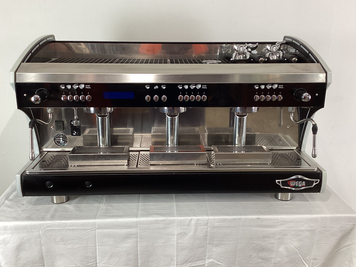 Wega EVD./3-PR3 Group Coffee Machine | SilverChef