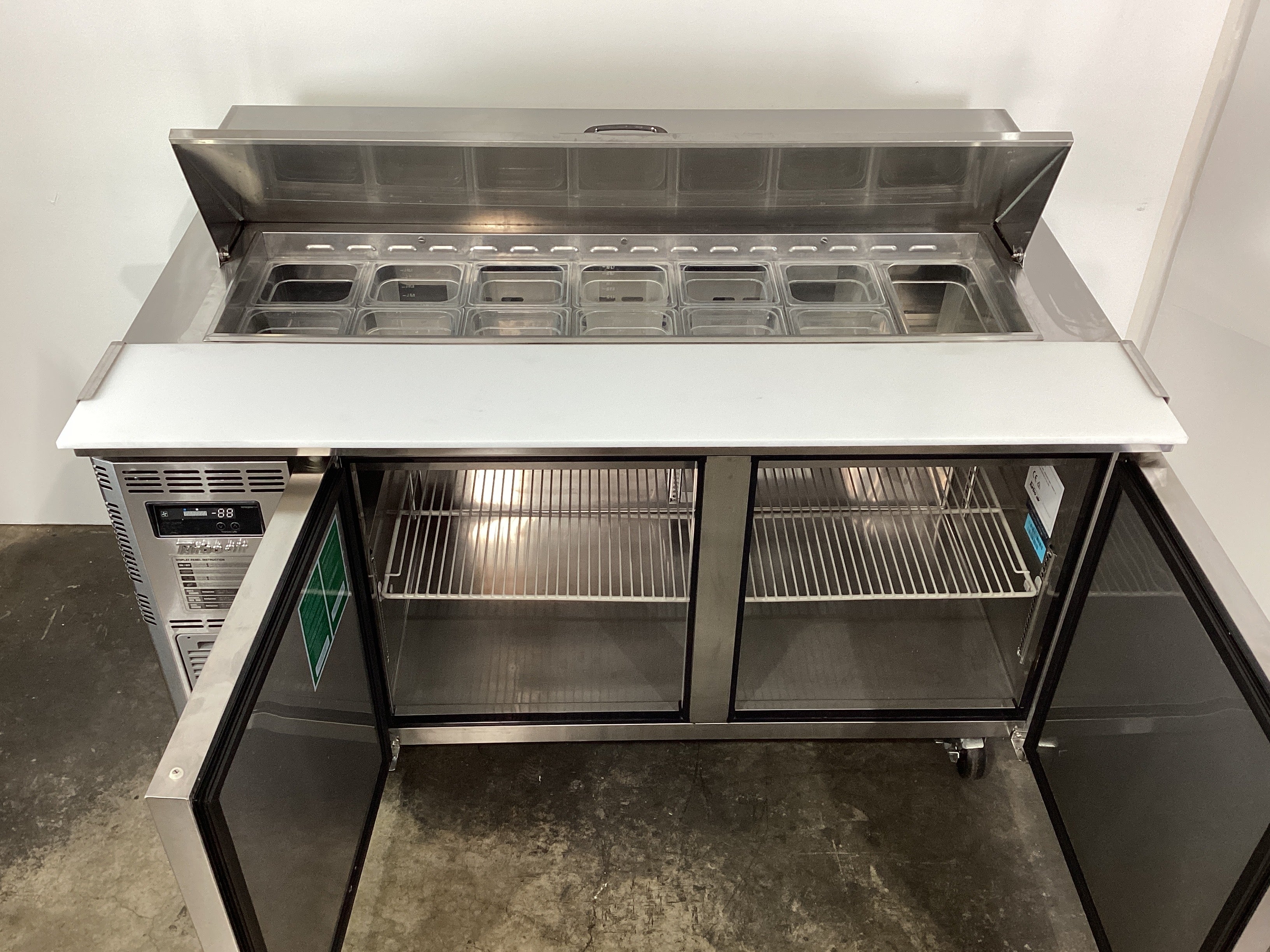 Turboair KHR15-2 Sandwich Prep Bench | SilverChef