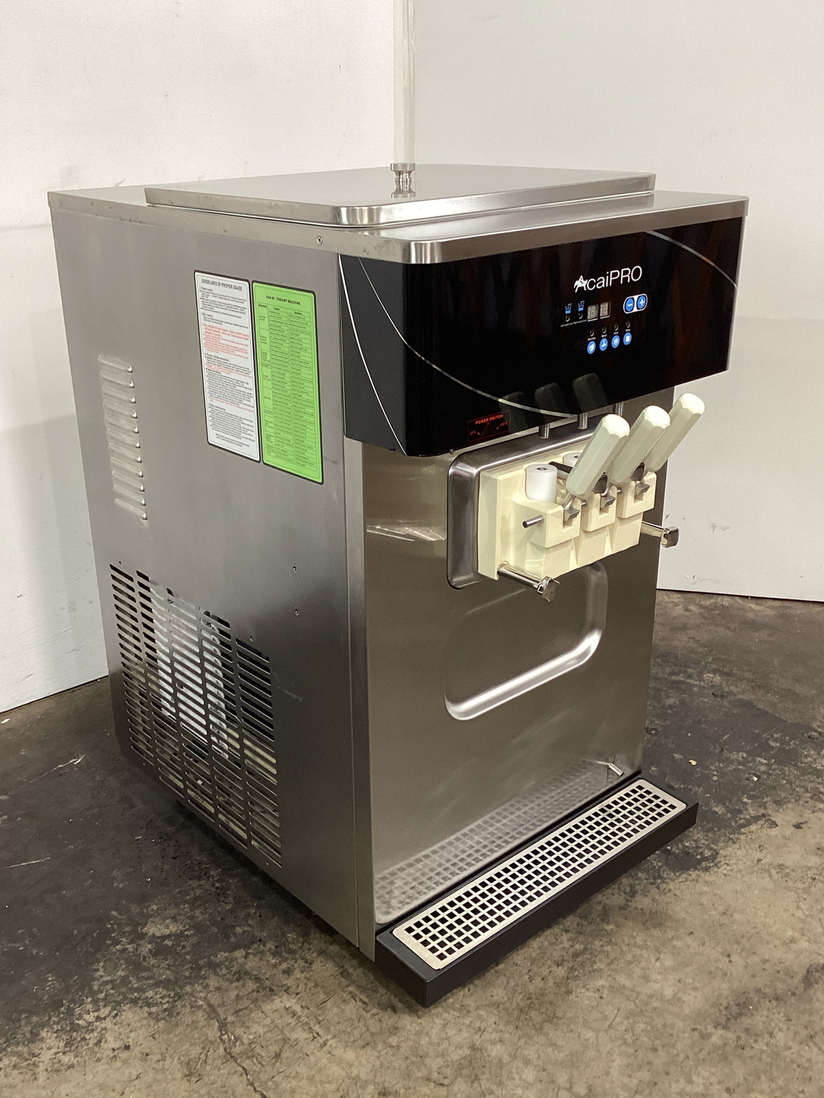 ACAiPRO B22 Acai Machine | SilverChef