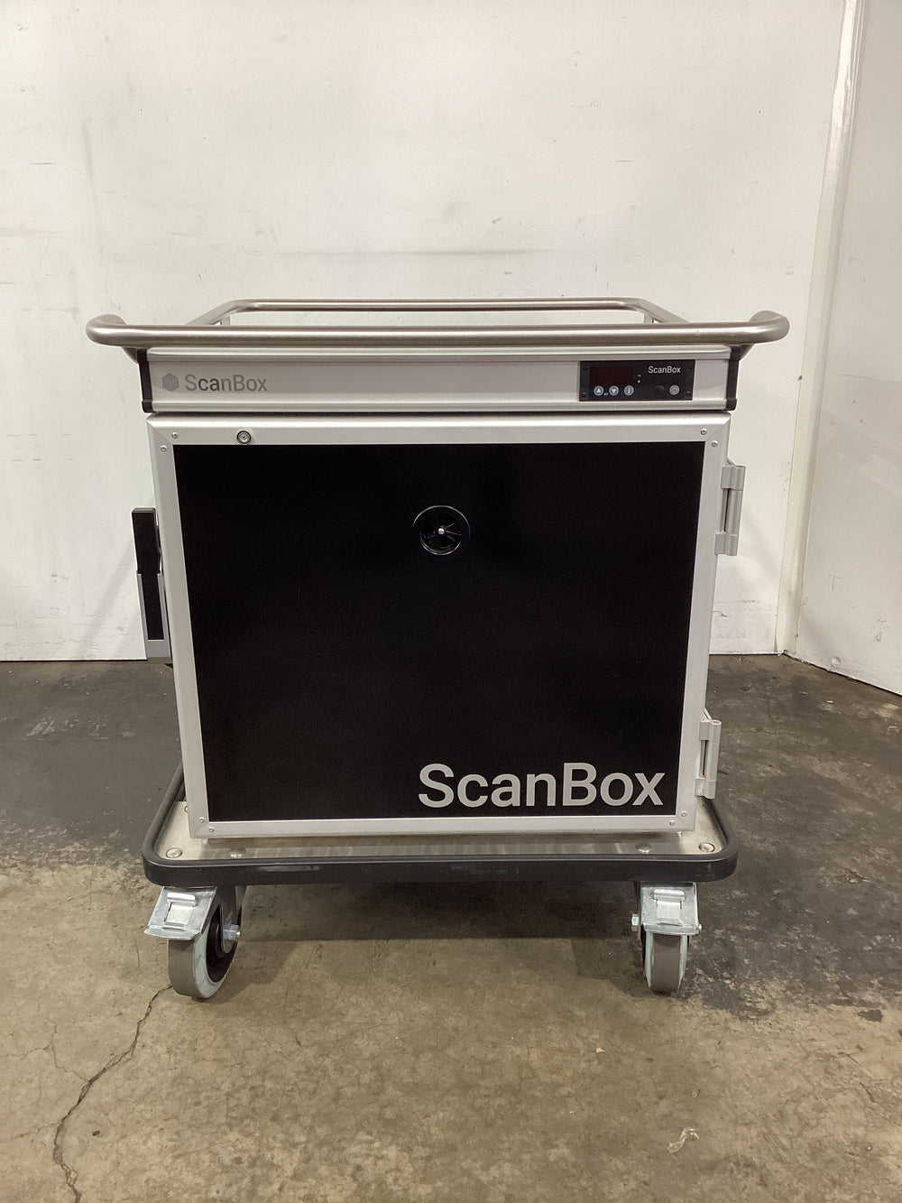 Scanbox Banquet H5 198104-1 Heated Holding Cabinet | SilverChef
