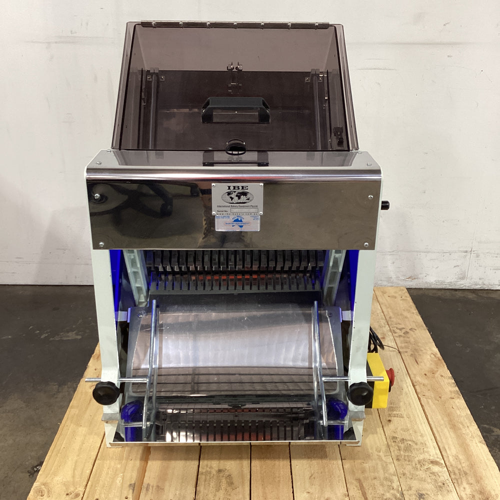 IBE BBS17 Bench Bread Slicer | SilverChef
